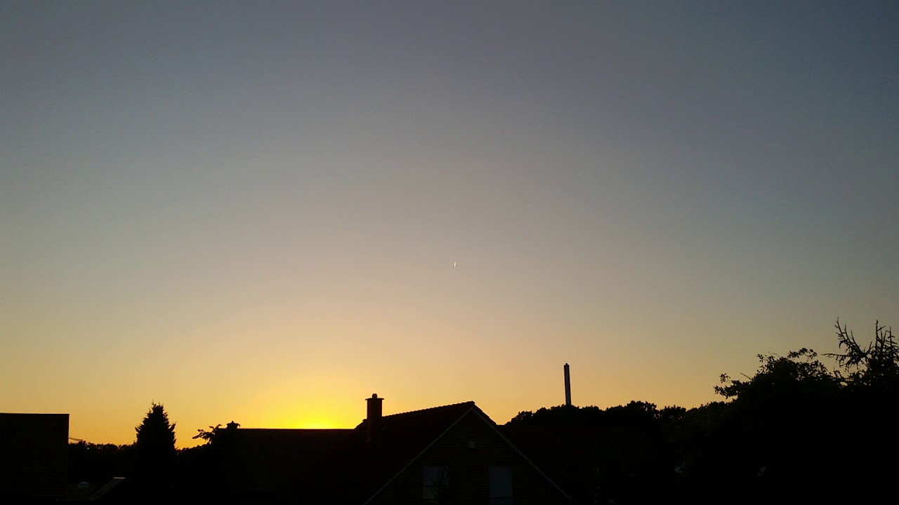 enjoying the late summer sundown - YouTube