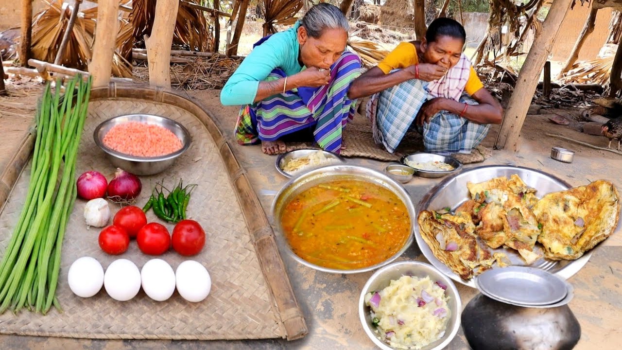 DRUMSTICK DAL CURRY,ALOO VORTA, ANDA FRY simple lunch recipe cooking ...