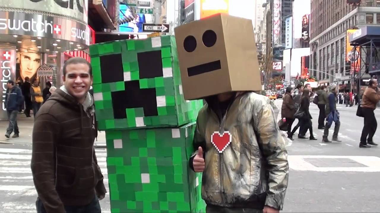 My Epic Creeper Costume (Minecraft) - YouTube