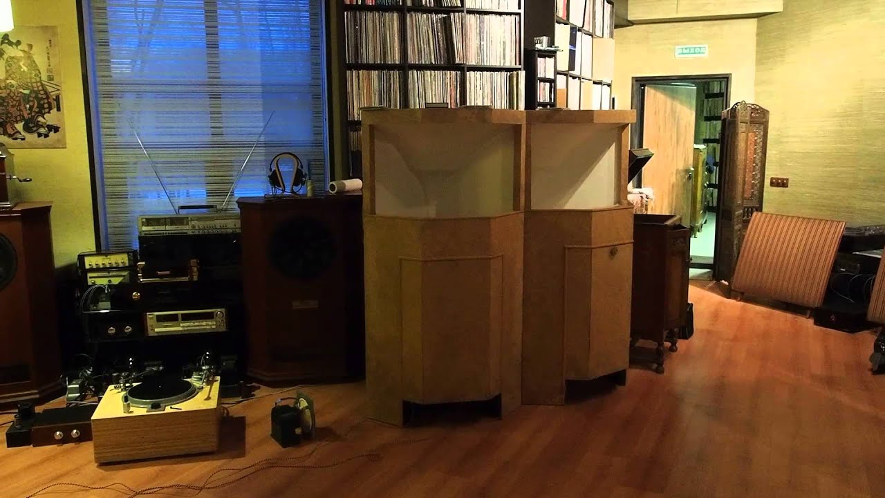 Voigt Horn - YouTube