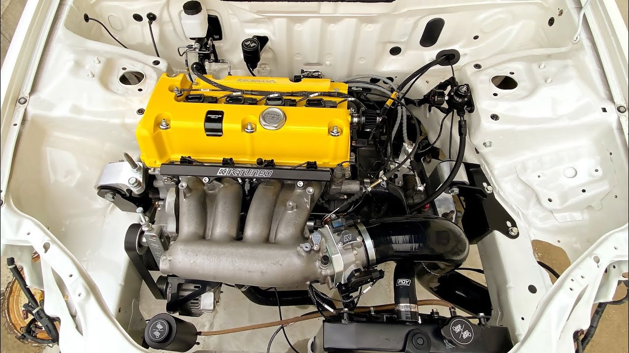 K-SWAP k20A SWAP EK9 - YouTube