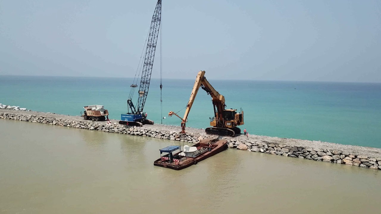 Chinese Pod Installing - YouTube