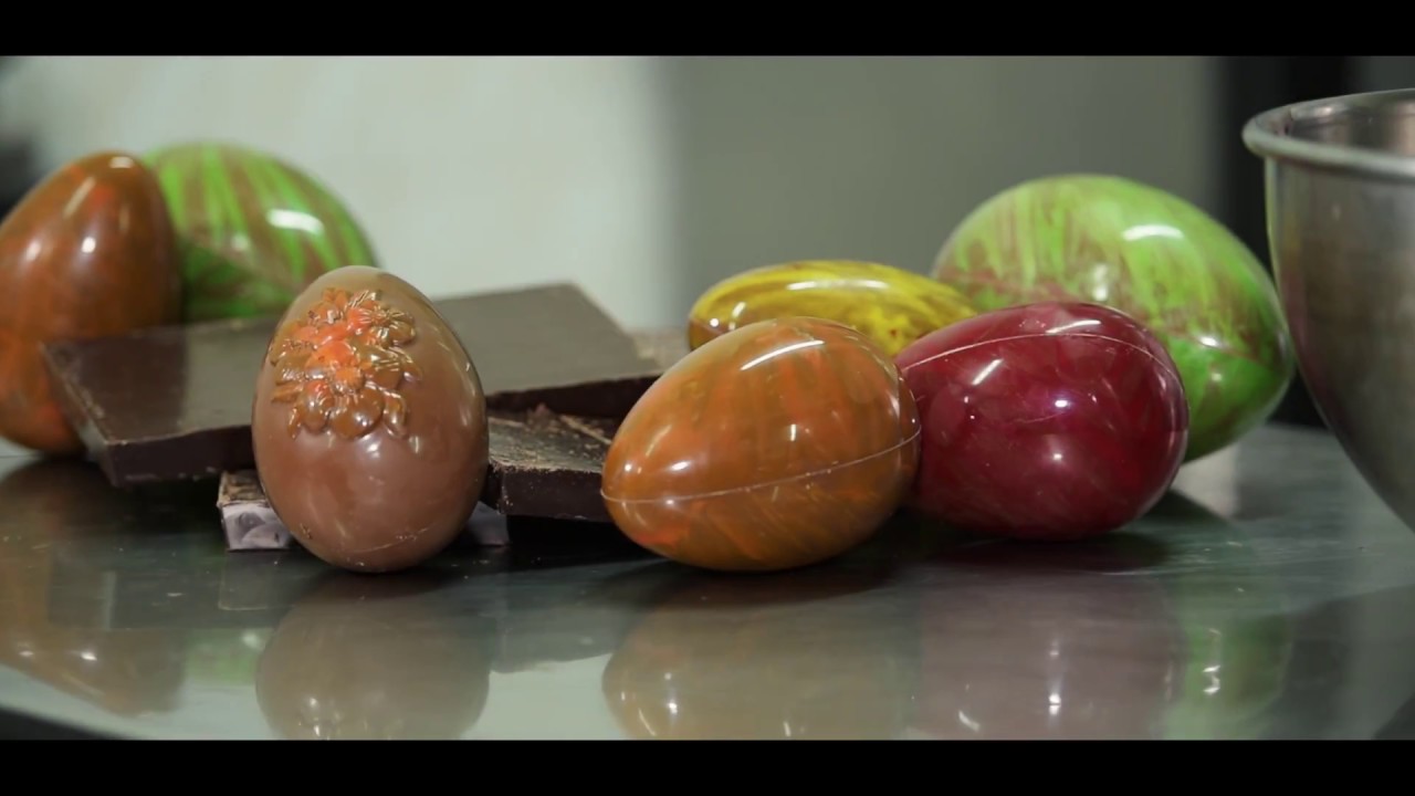Chocolate Easter Eggs | Ζαχαροπλαστείο ΚΑΡΑΛΗΣ - YouTube