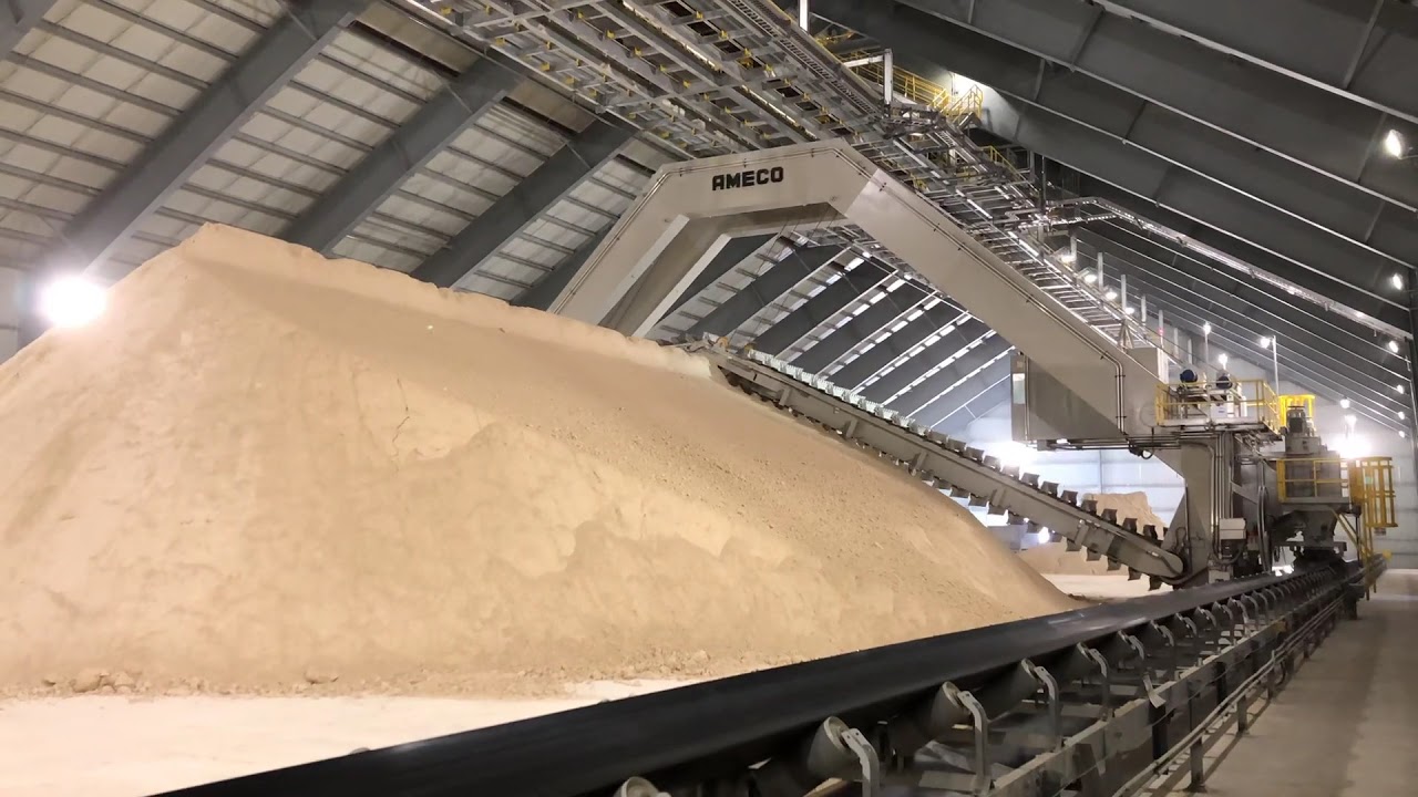 AMECO Portal Scraper Reclaimer: front view in fast-motion - YouTube