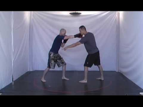 Common Boxing Mistake #23- How to Turn Your Heel For Your Straight ...