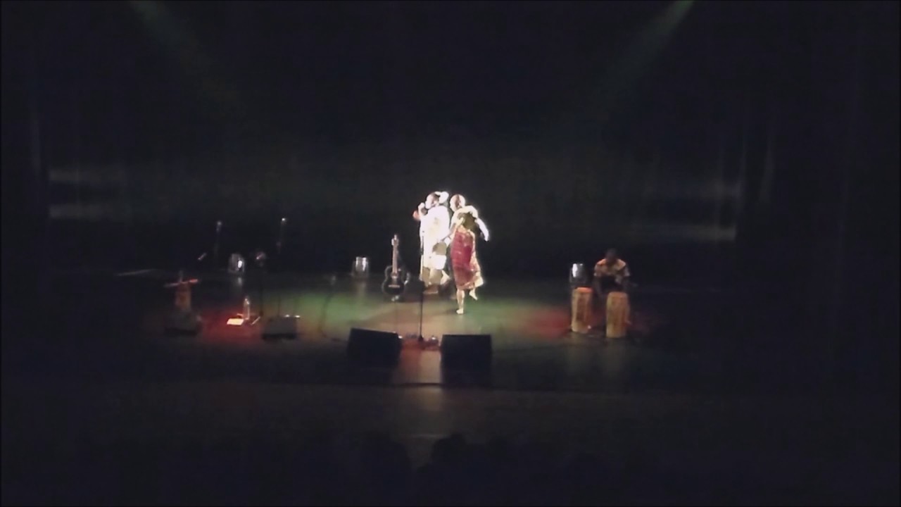 Shak shakembo live falaise 2015 - YouTube