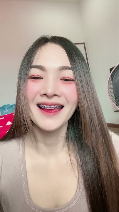 ยิ้มสวย #ชุดพนักงาน #หนุ่มสาวโรงงาน #สาวสวยน่ารัก - YouTube