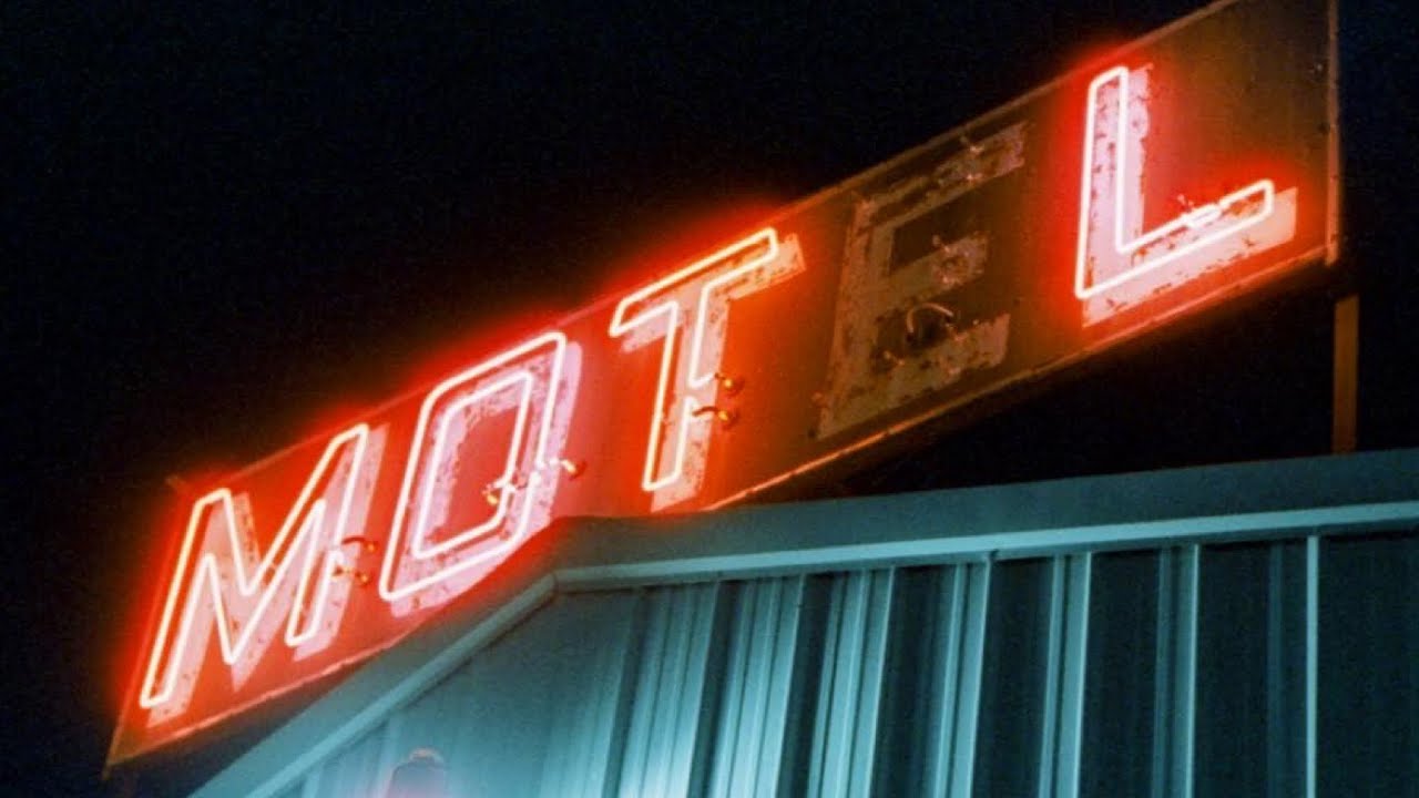 SLEAZIEST Motel In America | CineStill 800T - YouTube