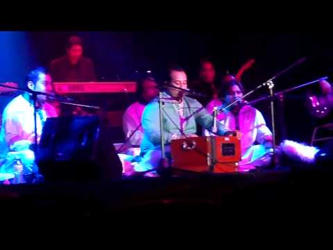May 31 2013 RFAH concert Vegas 05 Allahu part03