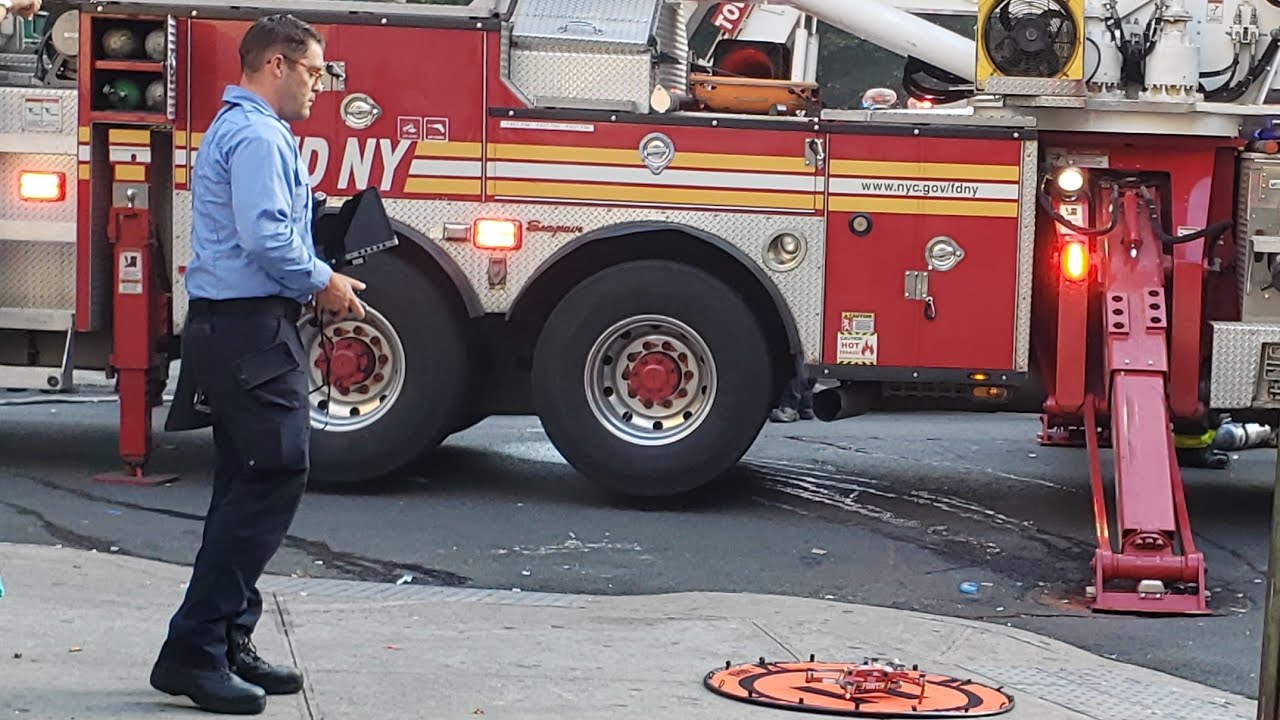 FDNY Command Tactical Unit Operating A Drone At A 7 Alarm Fire In ...