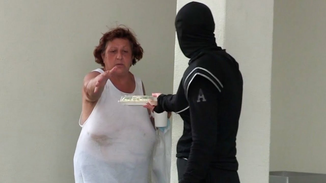 Ninja Feeding The Homeless! - YouTube