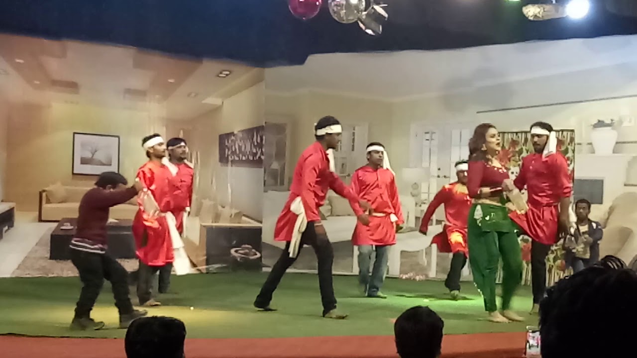 Sobia khan Dance - YouTube