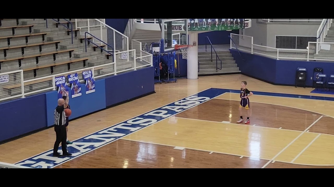 Caleb Green & Cascade AAU 7th grade vs Roseburg - YouTube