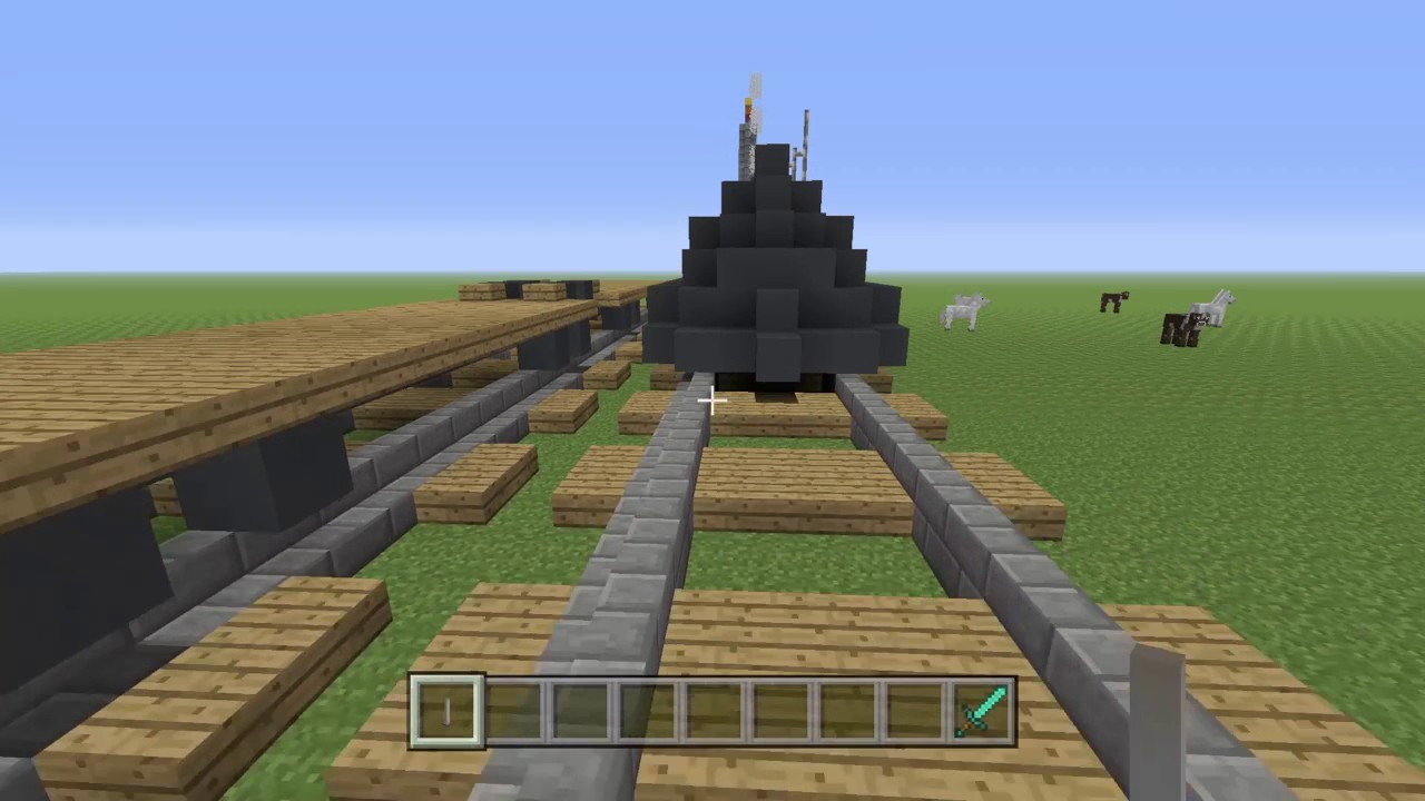 Minecraft: PlayStation®4 Edition canavar armored train in minecraft ...