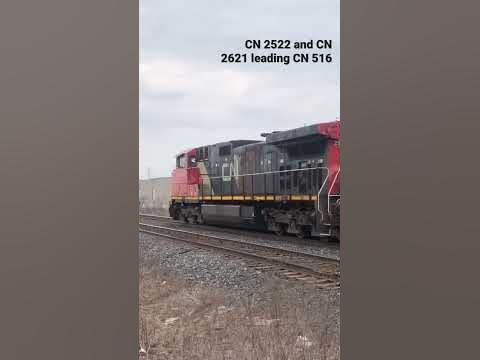 CN 2522 and CN 2621 lead CN 516 - YouTube