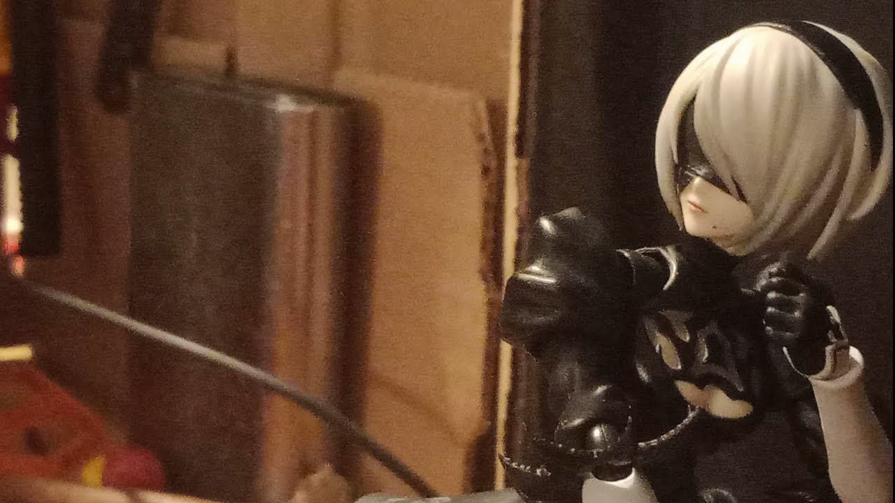 nier 2B locate stock bots stop motion - YouTube