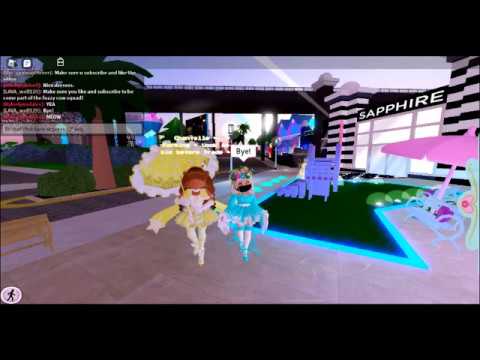 Questions with Lizzy Ep. 3 Roblox royale high - YouTube