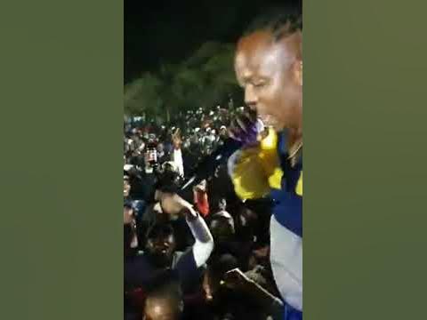 VEE MAMPEEZY MOSHUPA LIVE PERFORMANCE - YouTube
