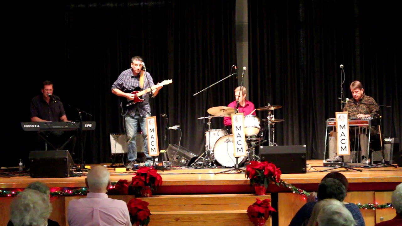 "White Christmas" - Chris Fyfe - YouTube