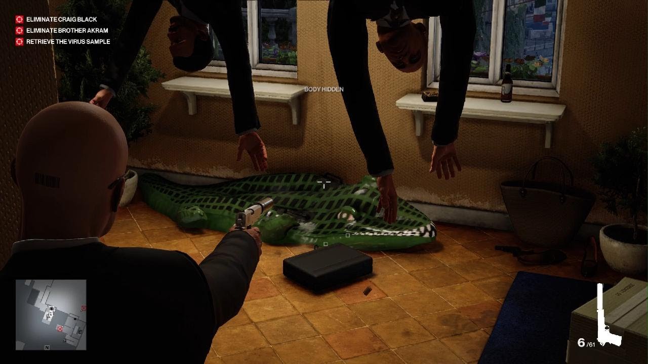 Funny Glitch & Ragdoll Moment | HITMAN 3 - YouTube