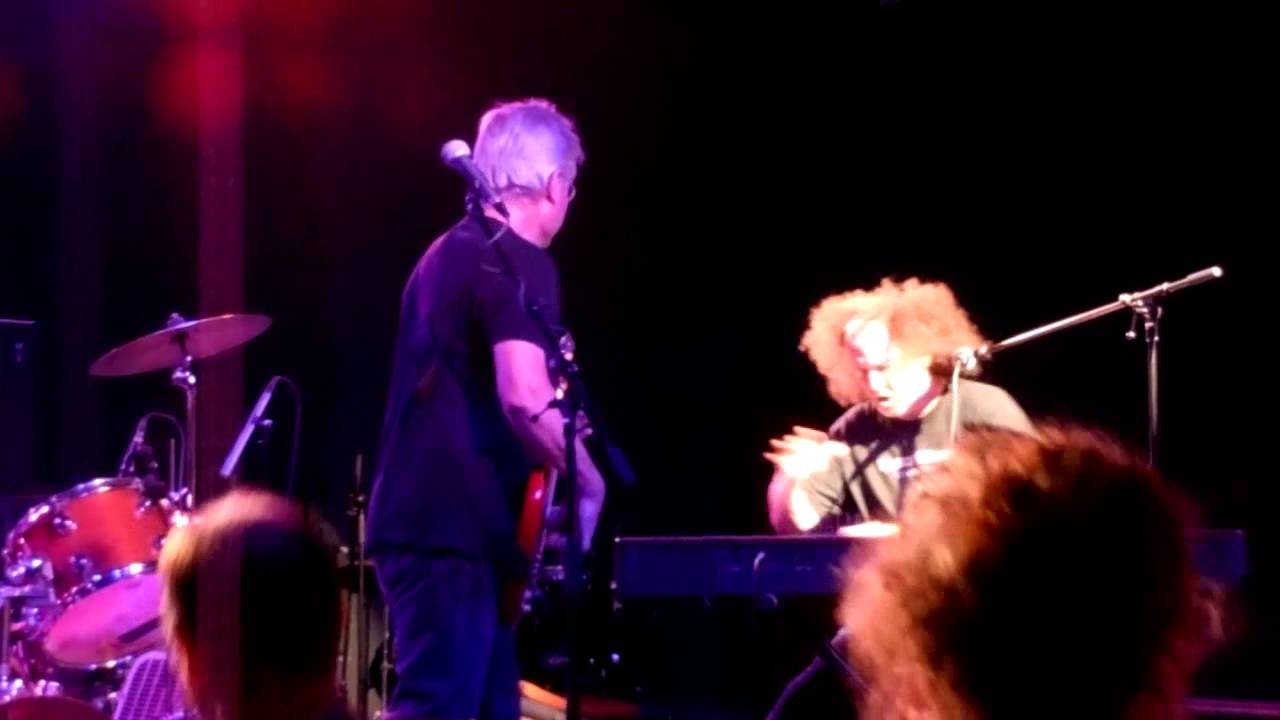 The Skip Castro Band "Thrill Up On The Hill" Live At The Jewish Mother ...