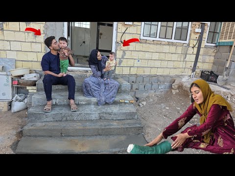 Ayas and Maryam's love and affection for their twins: Life became difficult for Fatemeh.