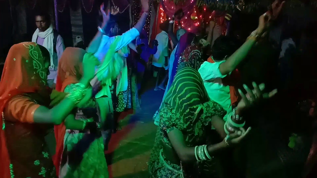 Baba Ramdev Ji Bhandara dance 2019 रामदेव जी के भंडारा डांस 2019 - YouTube