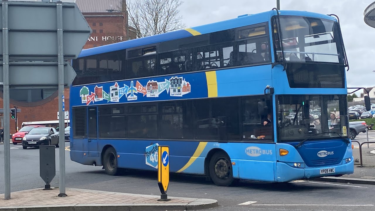 Scania N270UD OmniCity Metrobus 6957 YP09HWC Route 400 Caterham-on-the ...