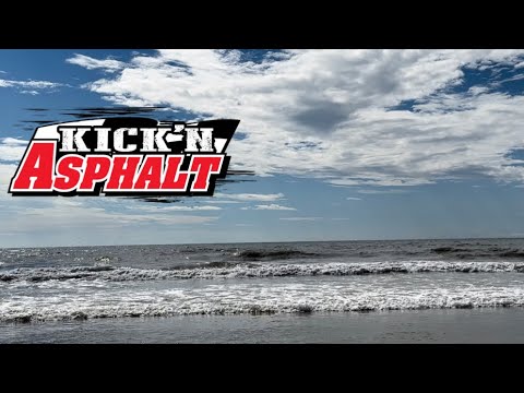 KICK’N ASPHALT - FAMILY ROAD TRIP TO THE RACETRACK!! - YouTube