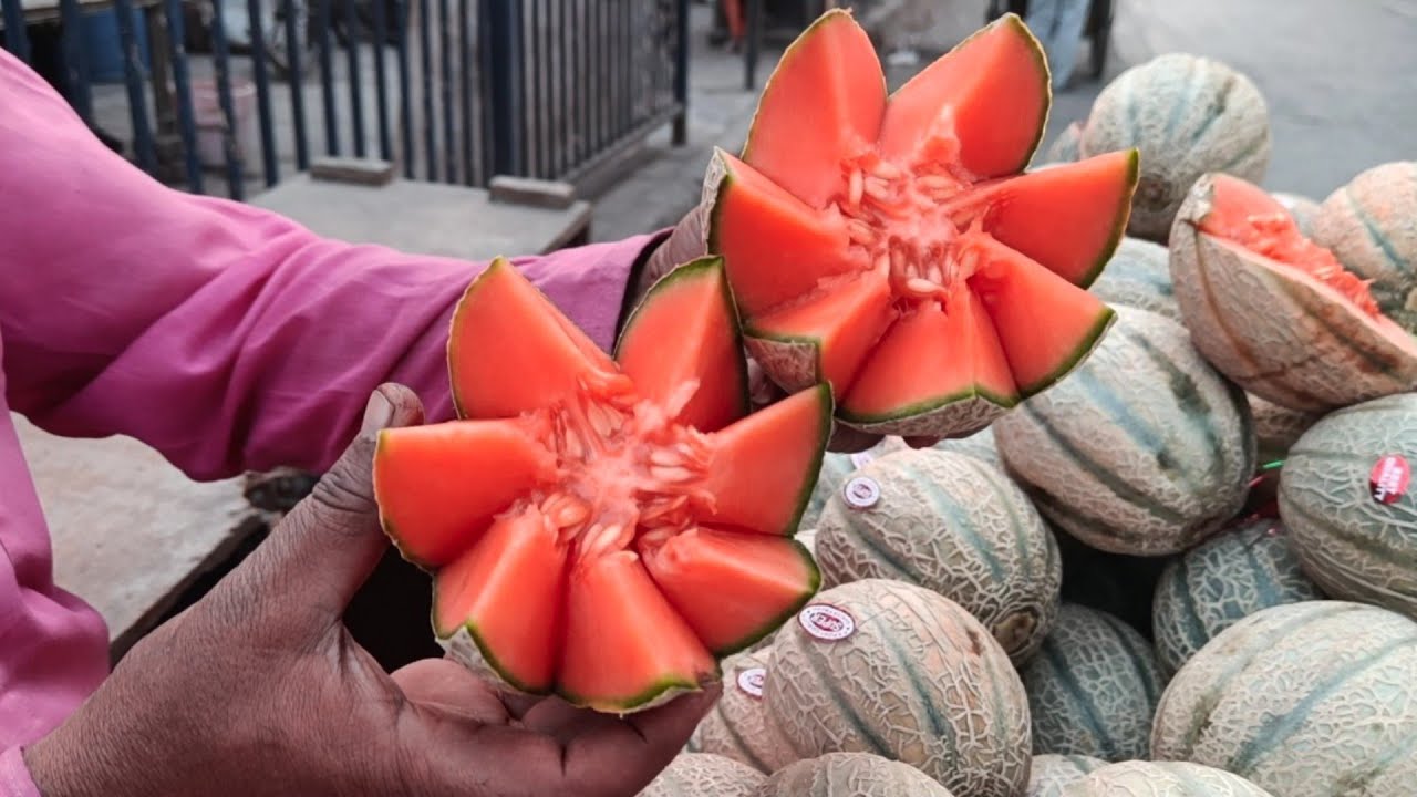 Amzing Tarbuj Fruit Cutting Skills | Indian Street Food - YouTube