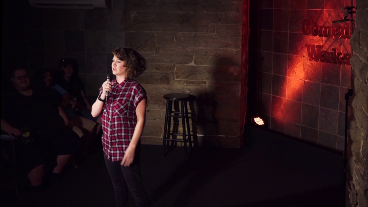 Mimi Hayes New Faces Contest - YouTube