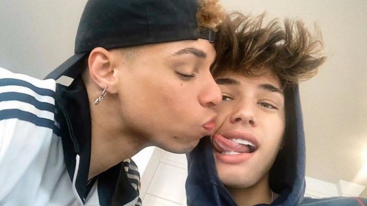 Brady Potter and Larray Being Couple Goals for 4 minutes straight - YouTube