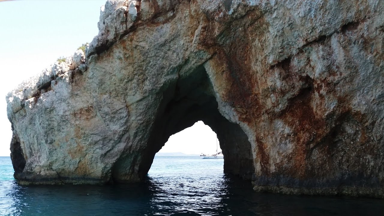 Γαλάζιες Σπηλιες Ζακύνθου-Bleu Caves Zakinthos anna traveler - YouTube