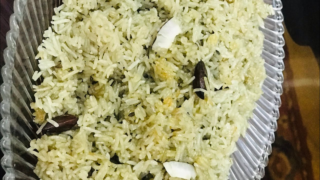 Gur walay chaawal recipe by DesiTarkaah (Eid Special) - YouTube