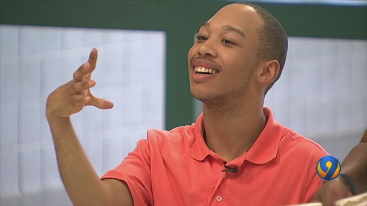 Rae Carruth sends son money after being released from prison - YouTube