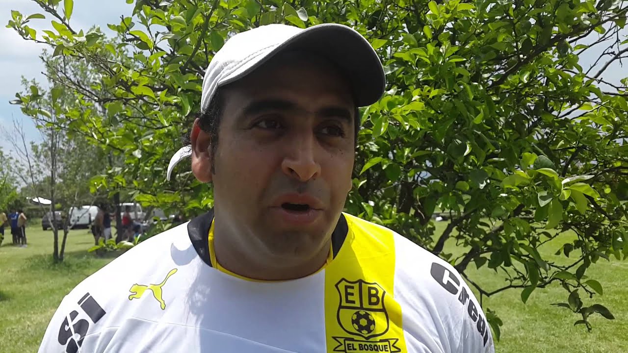 Daniel "El Turco" Segli, el alma del Bosque Fc. - YouTube
