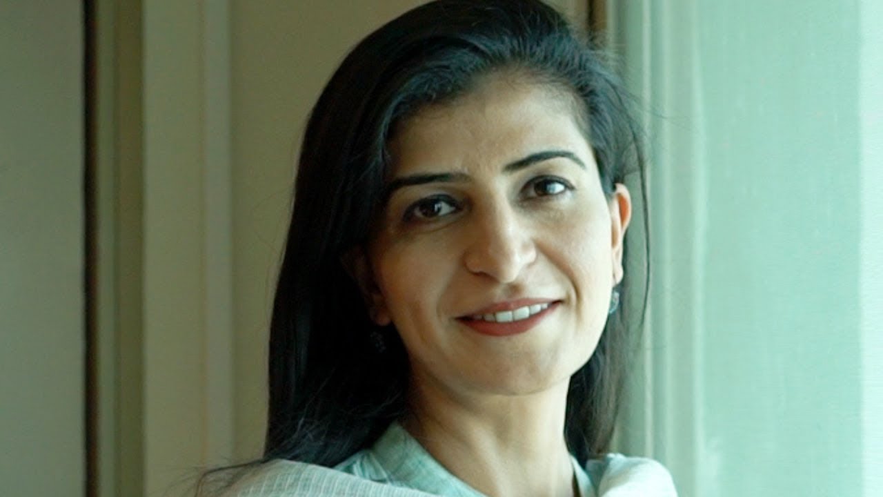 Zile Huma - Integrity Icon Pakistan 2021 - YouTube