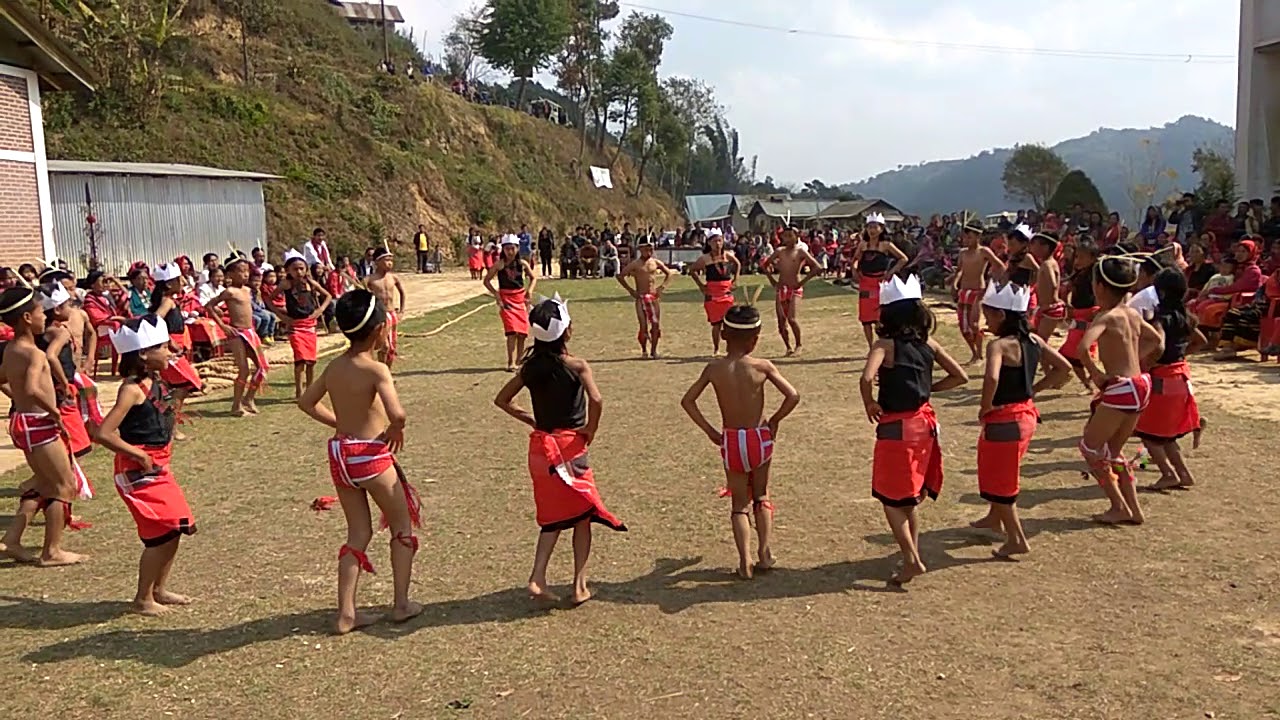 Ngainga TANGKHUL Naga folk dance by New folk dance Club. - YouTube