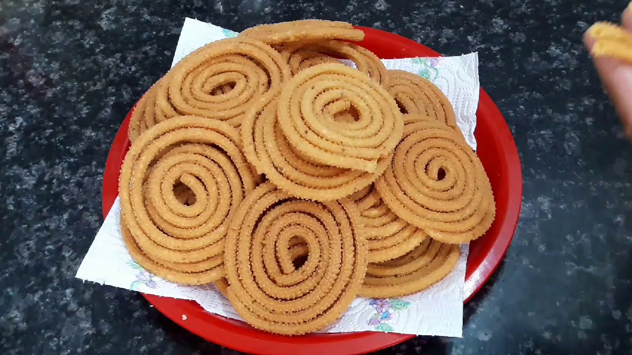 Crispy Murukku Recipe | Diwali Special Snacks South Indian | मुरूक्कू ...