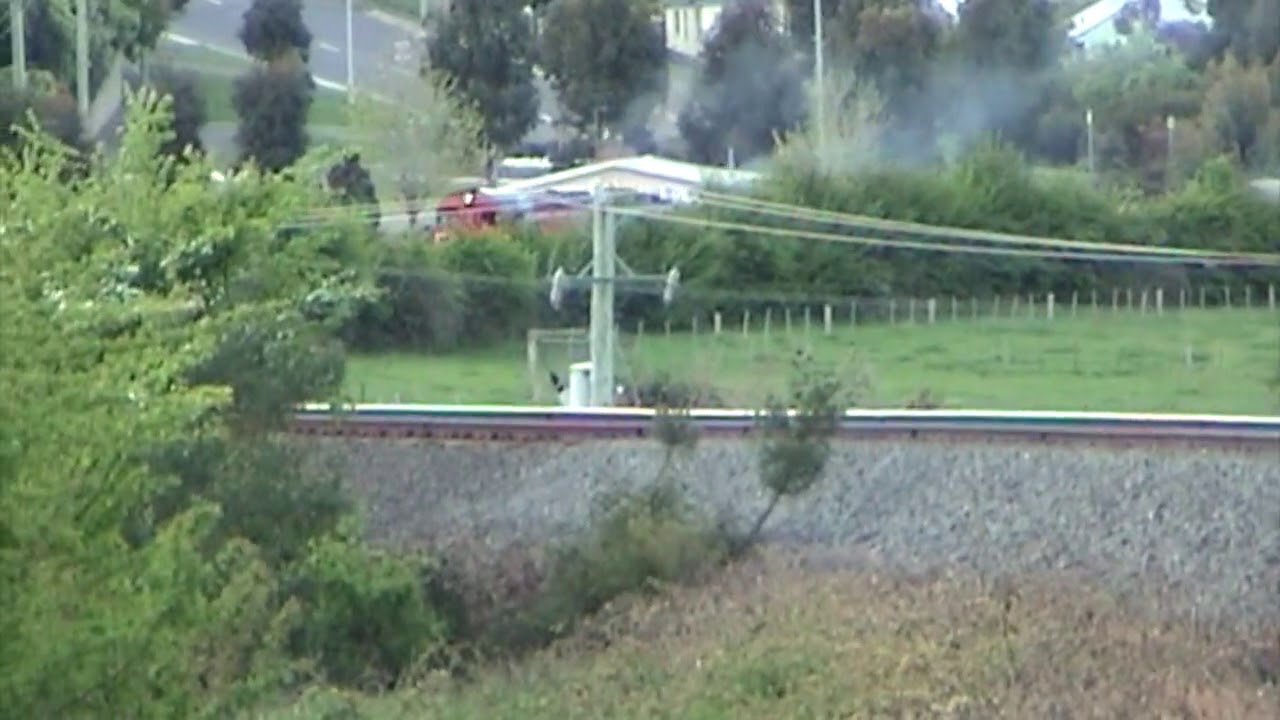 Y4 on DRR train. - YouTube