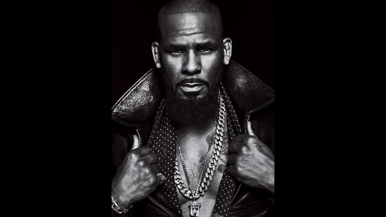 Quit Pointing Da Finger At R Kelly No 1 Iz Perfect - YouTube