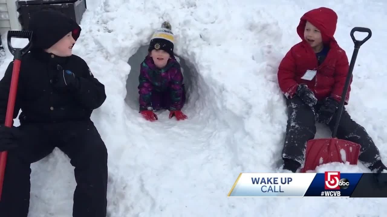 Wake Up Call: Kids loving the snow - YouTube