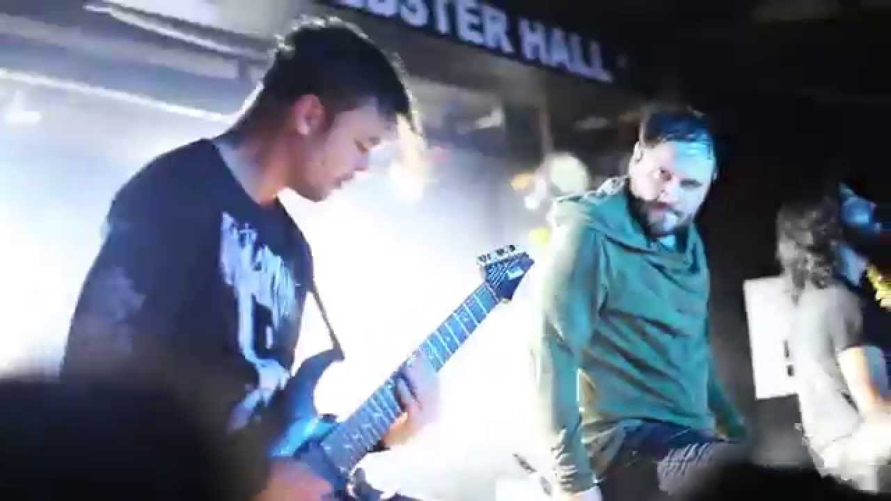 After The Burial - Lost In The Static (Live) - YouTube