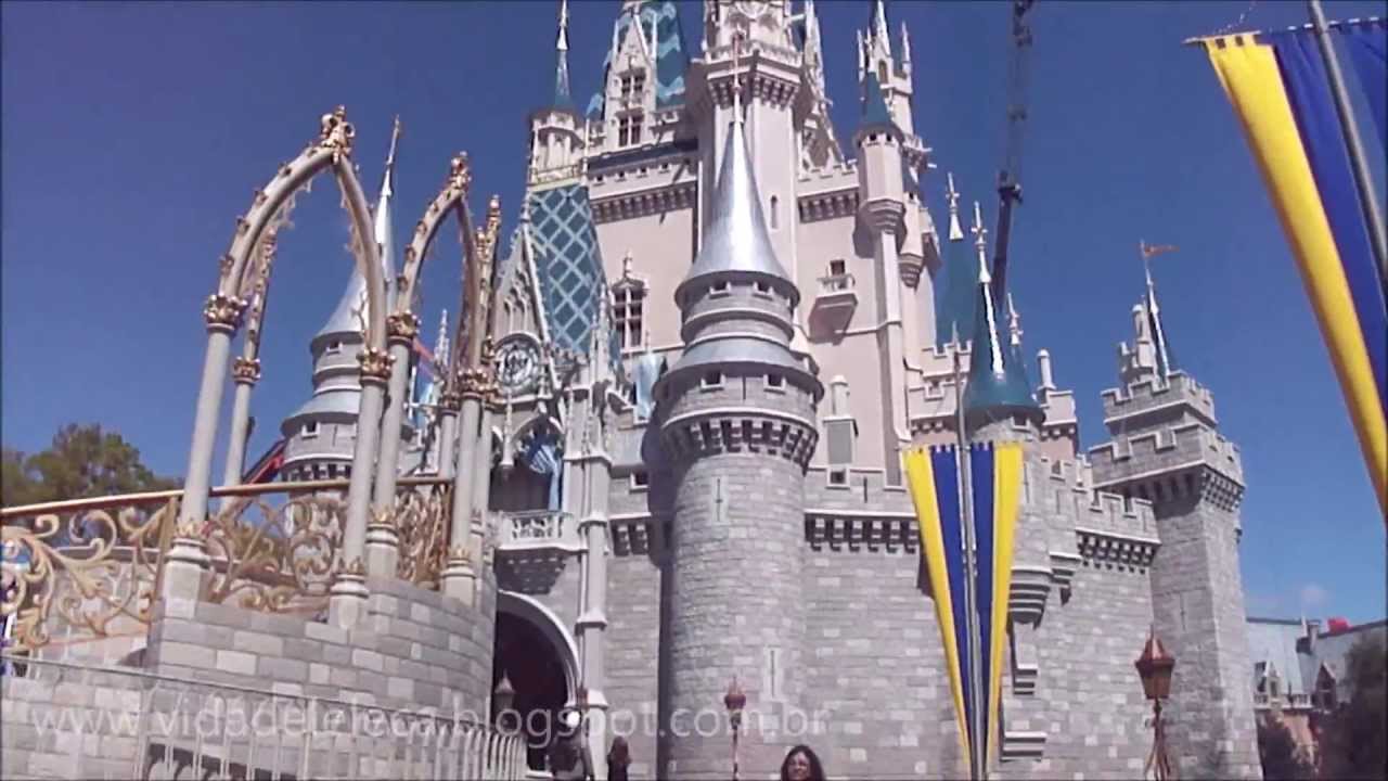 Dentro Do Castelo Da Cinderela Castelo De Cinderela No Reino Mágico,