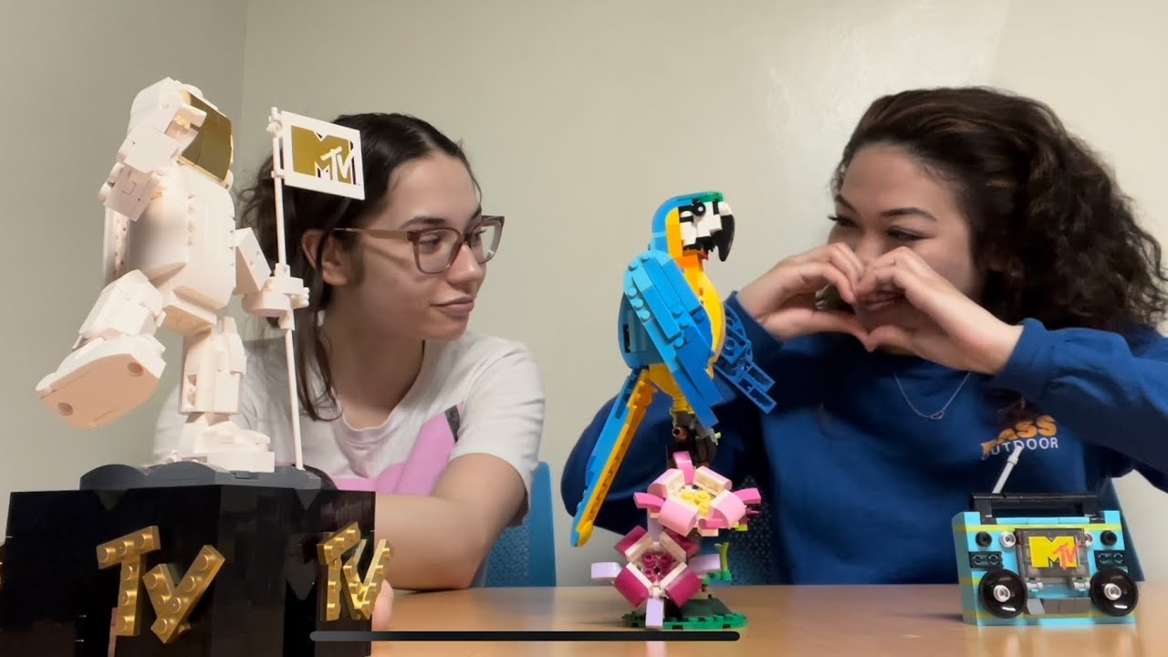 ||BUILDING LEGOS AT 2AM AT PENN STATE COLLEGE UNIVERSITY|| - YouTube