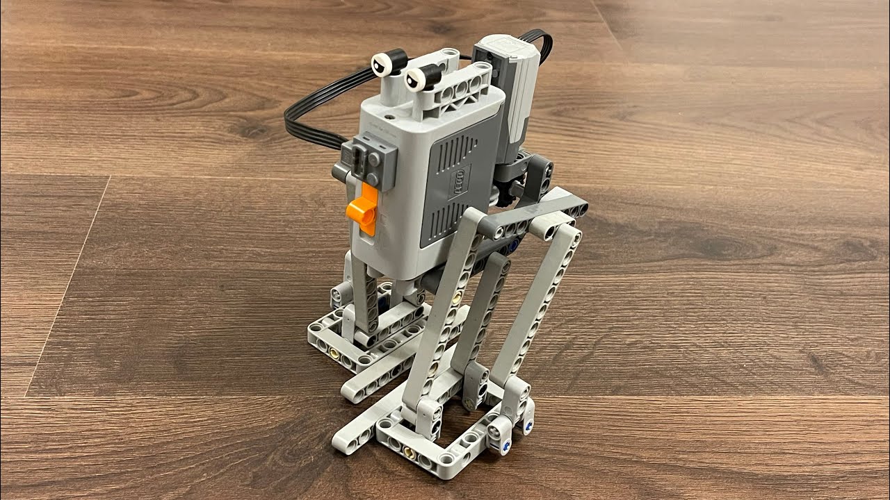 Simple LEGO Bipedal Walker - YouTube