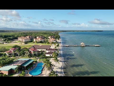 Seiri Del Mar Resort in Hopkins, Belize