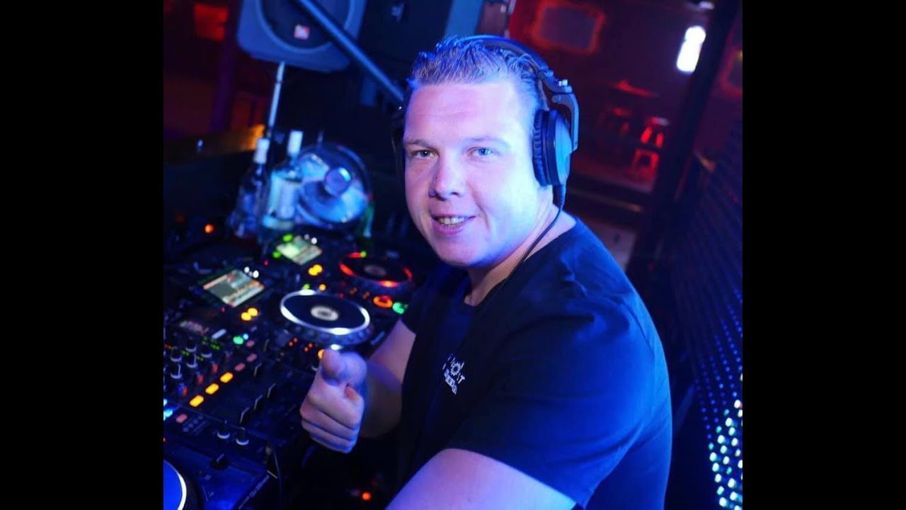 All Mixed Up!! 377 mixtape Dj Rob From Holland Megahit Fm - YouTube