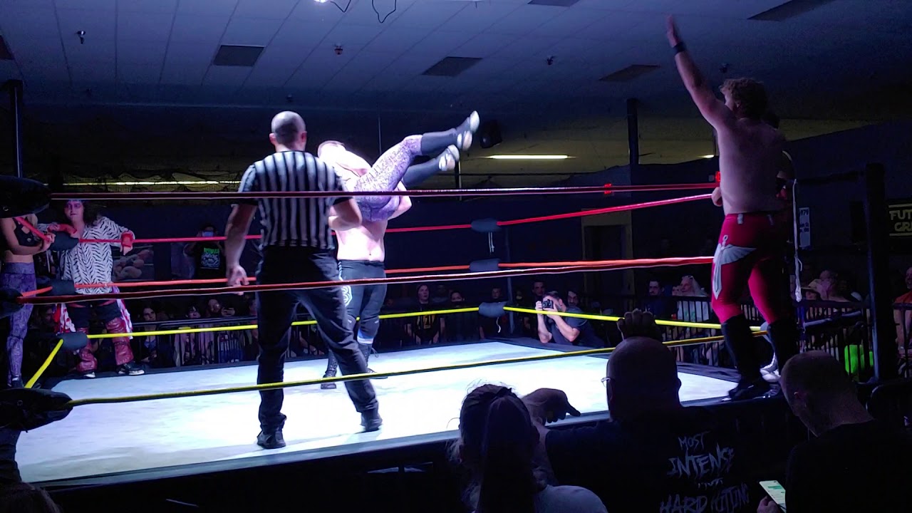 Tag team match: Che Colo/Jacob Rose/Kidd Bullet VS Rikki Glam/Big Booty ...