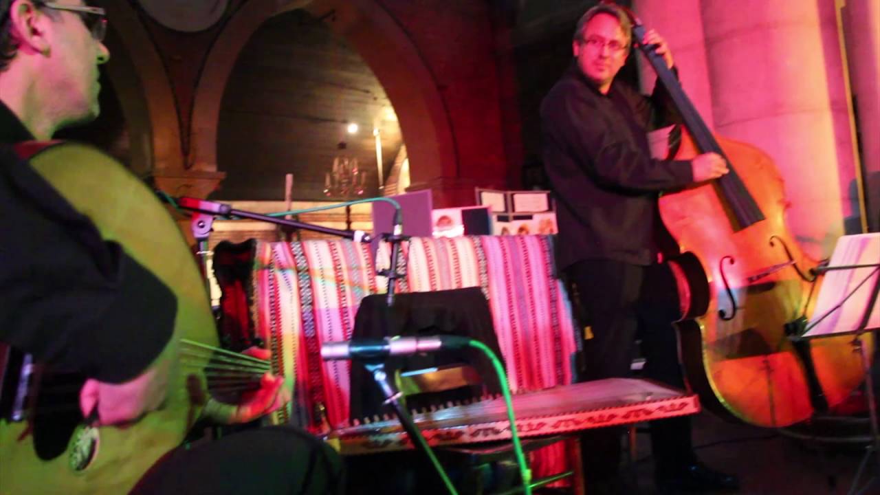 Middle Eastern Medley by the Oriental Music Ensemble - YouTube